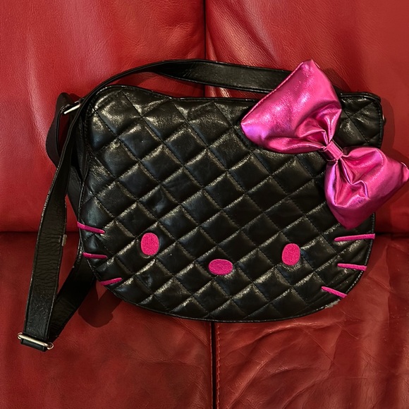 Hello Kitty | Bags | Hello Kitty Black Cross Body Purse With Metallic ...